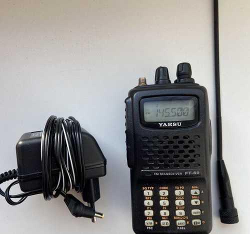 Yaesu FT-60R