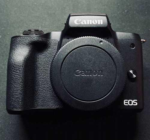 Canon EOS M50 Mark II Kit   Sigma 56mm F1.4 DC DN