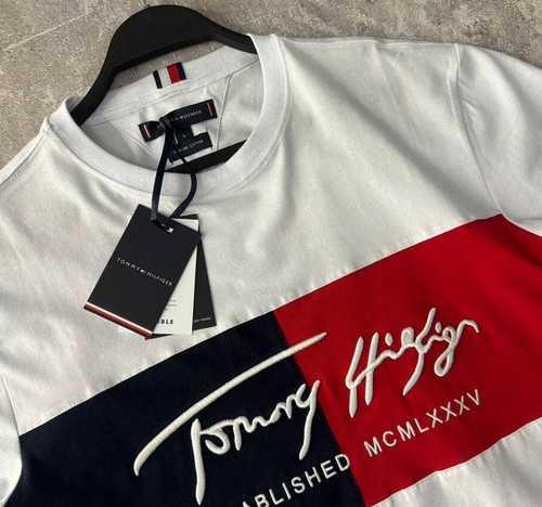 Футболка Tommy Hilfiger белая Established