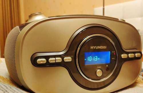 Стереомагнитола Hyundai H-1420. CD/USB/FM. Рабочая