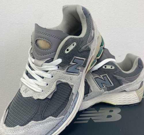 Кроссовки new balance 2002R