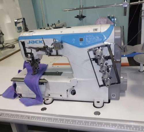 Распошивальная швейная машина jack w4