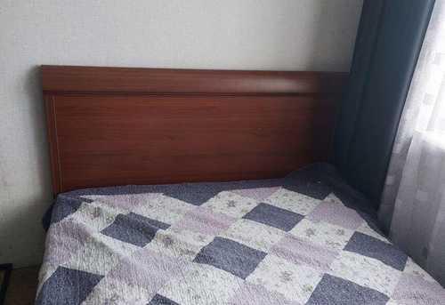 Кровать без матраса 140 200