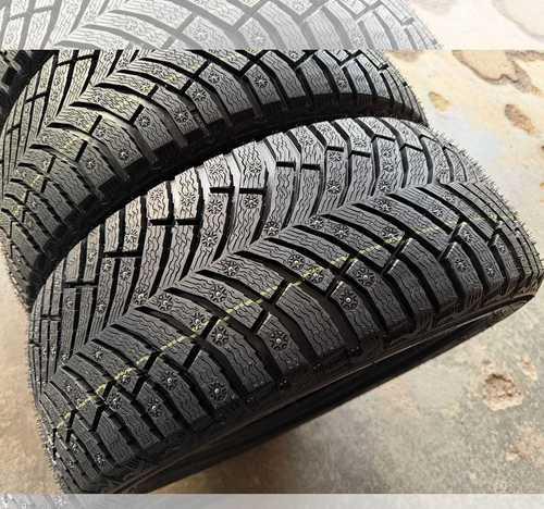 Michelin X-Ice North 4 245/45 R19 и 275/40 R19