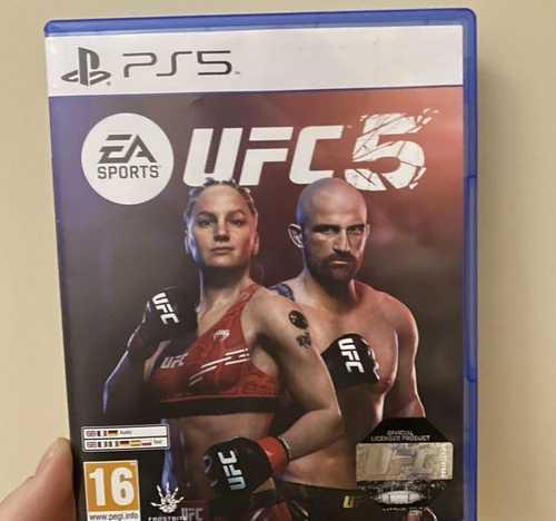 Диск на ps5 ufc 5