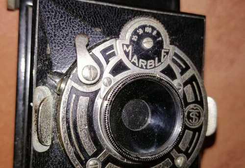 Пленочный фотоаппарат старинный в коллекцию