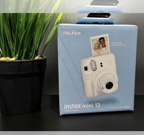 Fujifilm Instax Mini 12 white