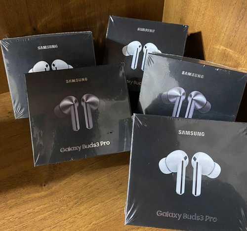 Беспроводные наушники samsung buds