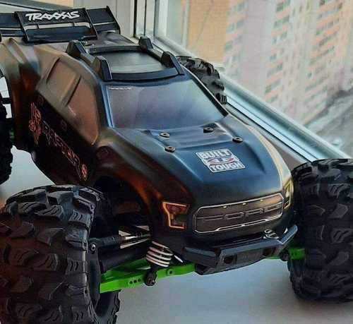 Неубиваемый кузов Traxxas Rustler