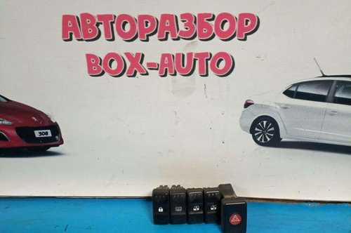 Кнопки Renault Logan 1