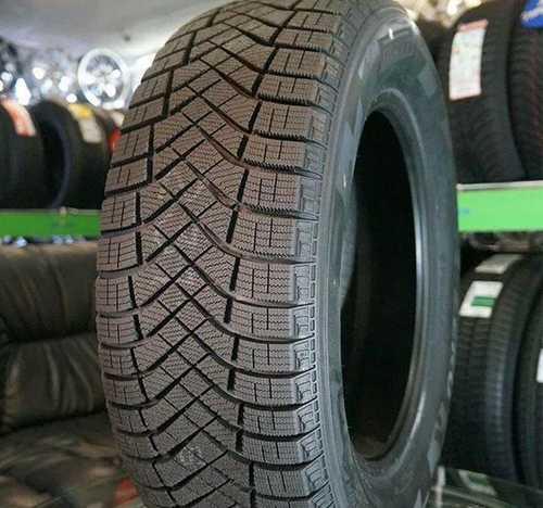 Pirelli Ice Zero FR 205/55 R16 94T