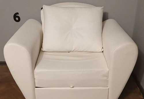 Кресло-кровать из экокожи " Квадрига"