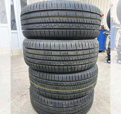 Ikon Tyres Autograph Eco 3 215/60 R16 99V