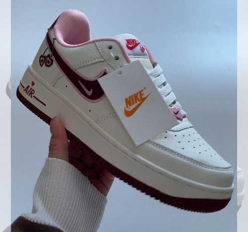 Кроссовки Nike air force Valentines Day женские