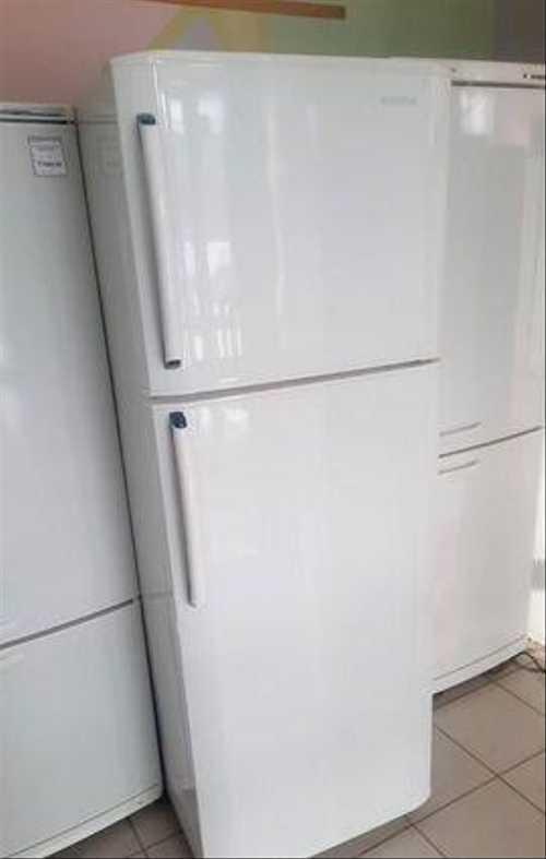 Холодильник samsung RT 35 bvpw
