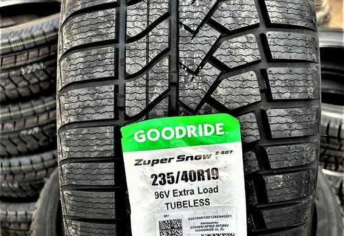 Goodride Zuper Snow Z-507 235/40 R19 40S
