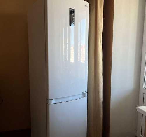 Холодильник LG GA-B489 tvkz