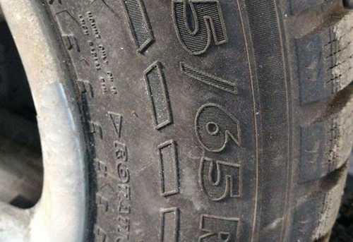 Nokian Tyres Hakkapeliitta 7 SUV 215/65 R16 114