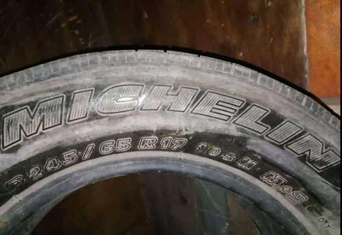 Michelin Agilis Plus 245/65 R17