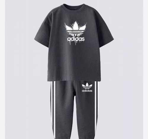 Спортивный костюм для мальчика adidas