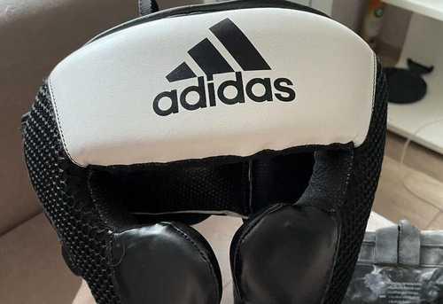 Боксерский шлем adidas hybrid 150