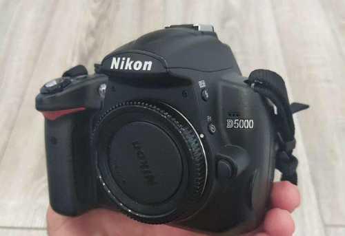 Nikon D5000 body пробег 4600