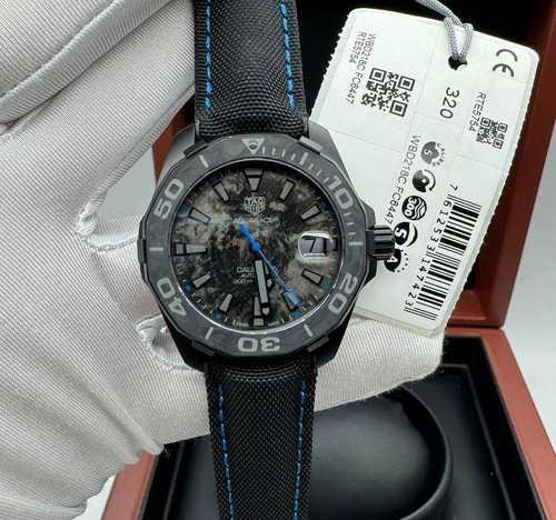 Часы tag heuer aquaracer calibre 5 carbon