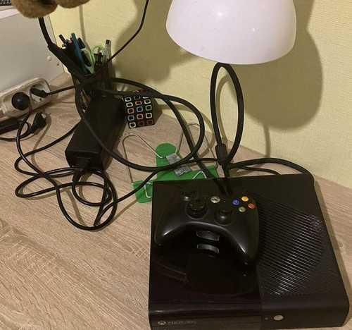 Xbox 360 e