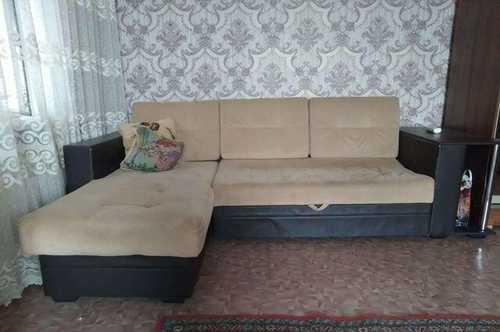 Угловой диван бу со складной базой