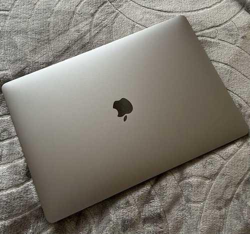 Ноутбук apple macbook Pro 15,ноутбук