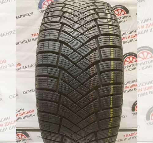 Pirelli Ice Zero FR 225/45 R18 95H