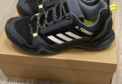 Кроссовки adidas terrex