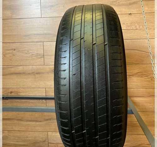 Michelin Latitude Sport 3 235/60 R17