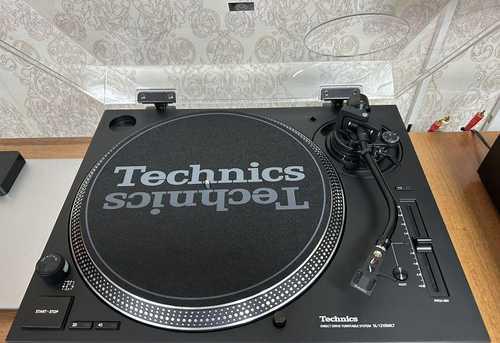 Проигрыватель Technics SL-1210 MK7