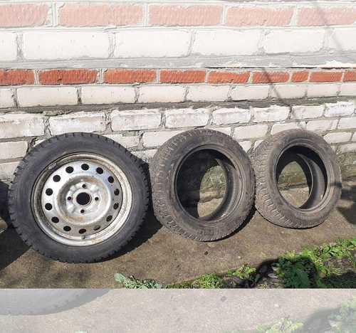 Nokian Tyres Hakkapeliitta 4 195/55 R15