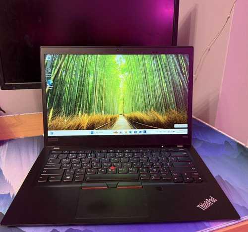 Lenovo thinkpad t495s