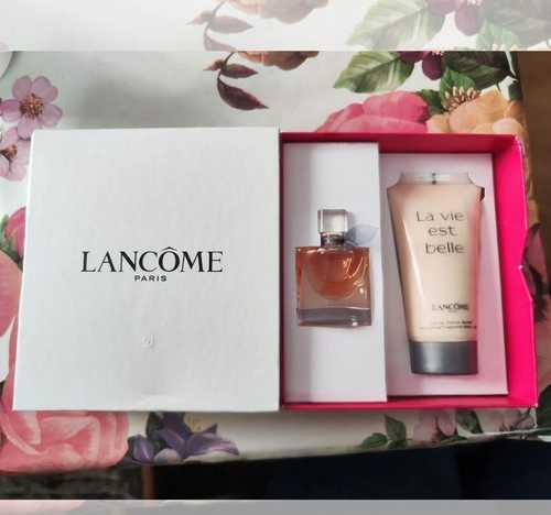 Набор косметический Lancome "La vie est belle"