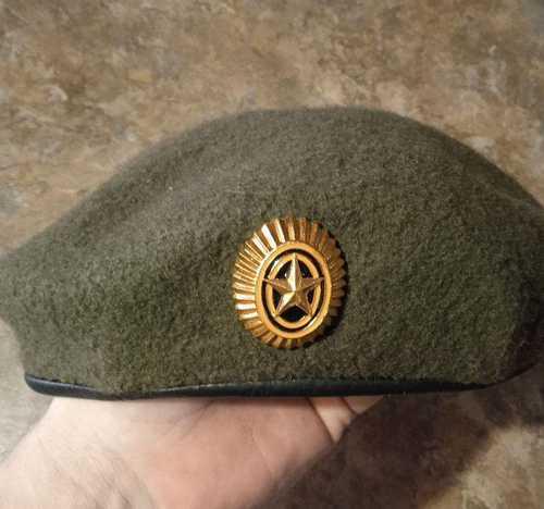 Берет армейский