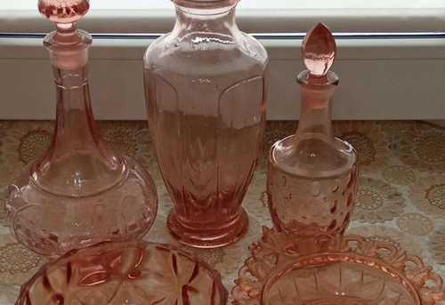 Посуда СССР из розового стекла