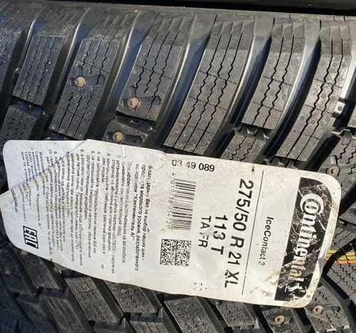 Continental IceContact 3 SUV 275/50 R21 113T