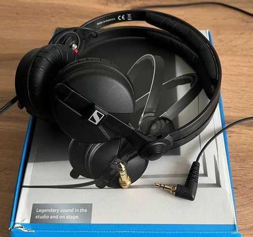 Наушники Sennheiser HD 25