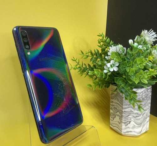 Samsung Galaxy A50, 6/64 ГБ