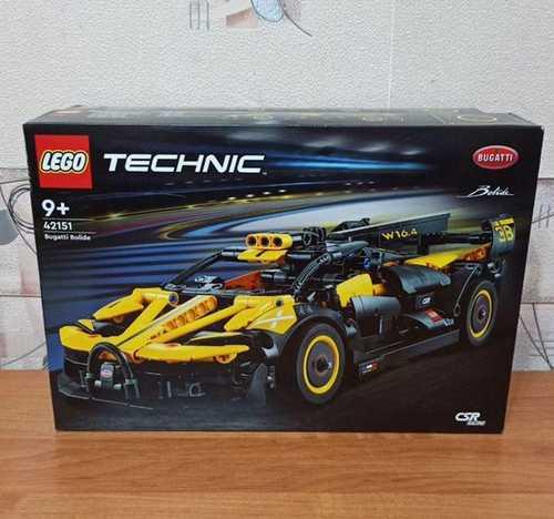 Lego Technic 42151 Бугатти Болид