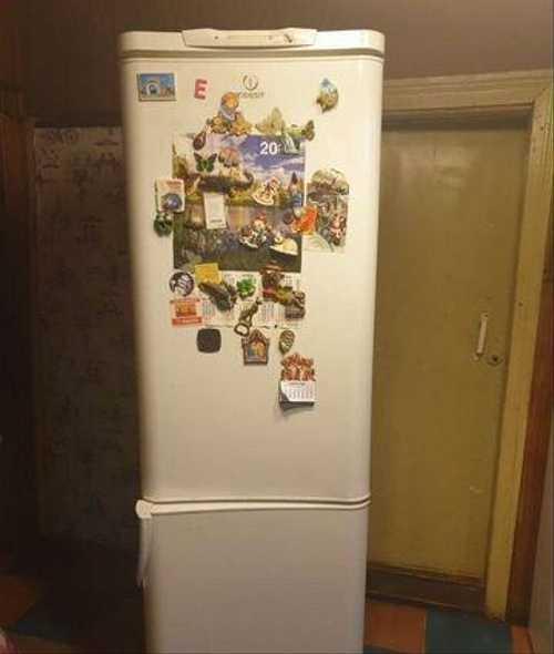 Холодильник indesit c138g.016