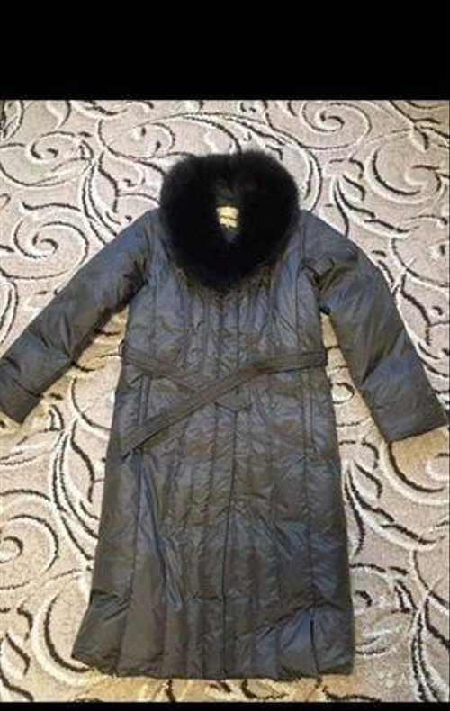 Женское пуховое пальто 48 размер