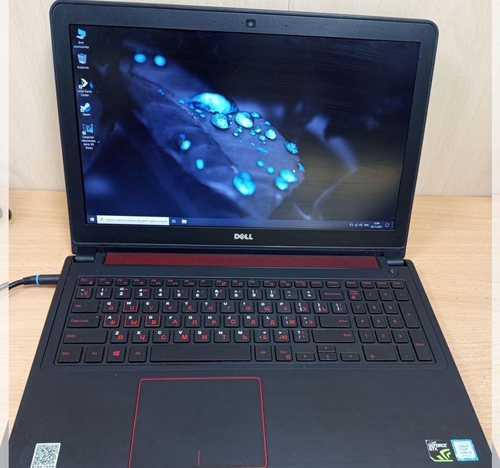 Ноутбук Dell Inspiron 5577