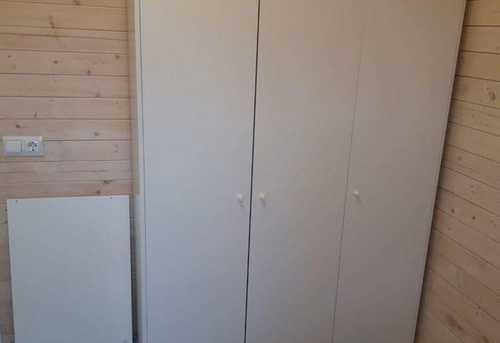 Шкаф IKEA Клеппстад (kleppstad) 3-х дверный