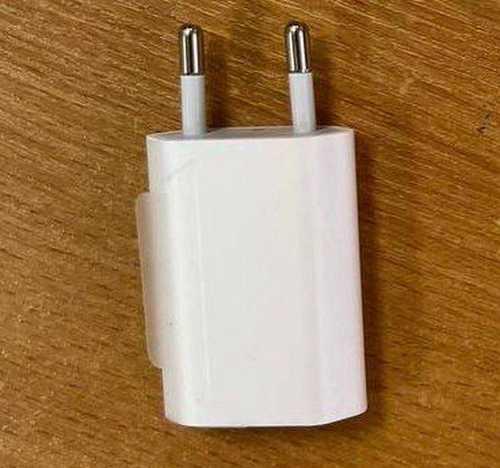 Зарядка для iPhone