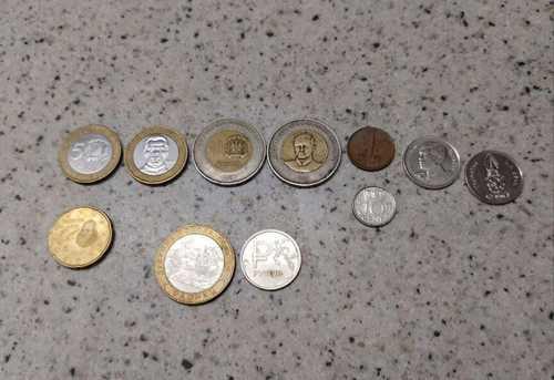 Много монет