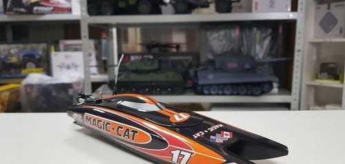 Радиоуправляемый катер Joysway Magic Cat V5 RTR